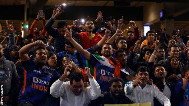 T20 World Cup: Virat Kohli produces another masterclass on special ...