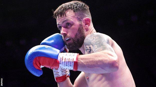 Padraig McCrory: Belfast fighter wins IBO light-heavyweight title - BBC ...