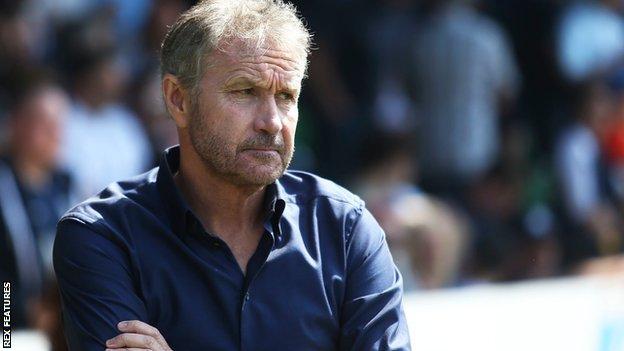 Kevin Bond: Southend United confirm Harry Redknapp's former number two ...