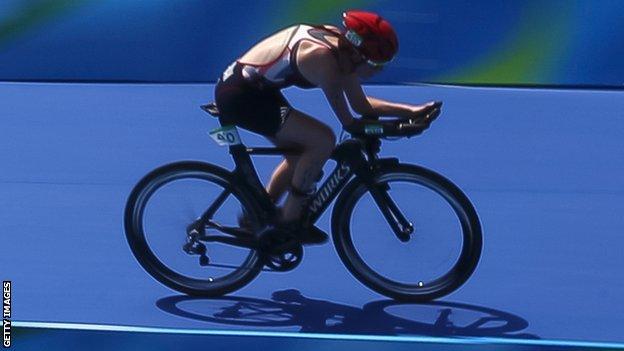 ITU Para-triathlon: Lauren Steadman and Karen Darke win gold for ...