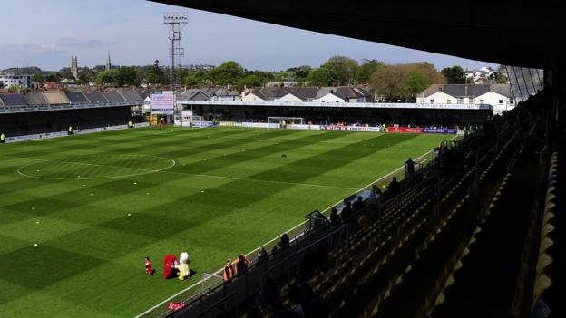 Truro City to share Torquay United's Plainmoor ground - BBC Sport