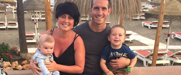 Jack Smith: Four Nations role for ex-Royal Marine shot by a sniper in ...