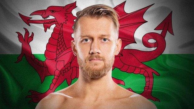 Welsh wrestler 'Mandrews' is hoping to be UK Champion in WWE - BBC Sport