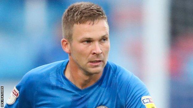 Jay Harris: Midfielder rejoins Wrexham from Macclesfield Town - BBC Sport