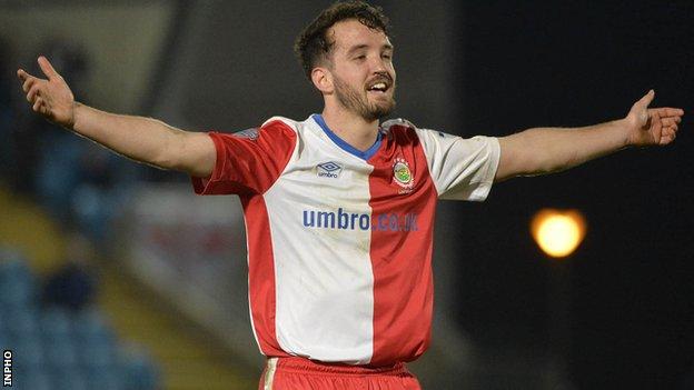 Josh Robinson: Linfield defender to join Larne when Blues deal ends ...