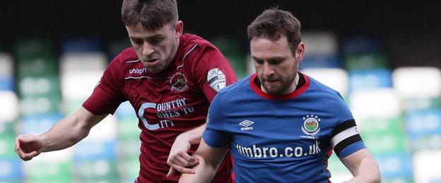 Jamie Mulgrew: Linfield captain expecting 'most competitive title race ...