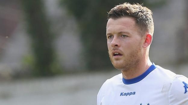 Harry Bunn: Southend United sign Bury striker on season-long loan - BBC ...