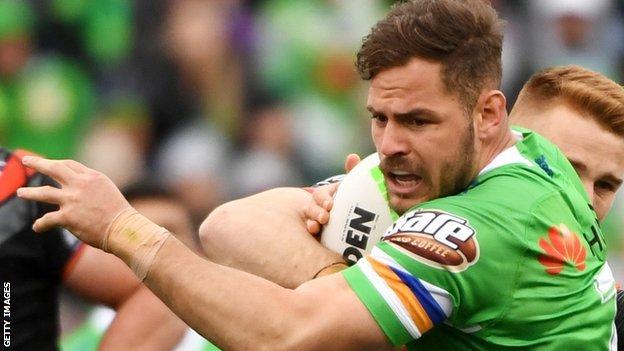 Aidan Sezer: Huddersfield Giants sign Australian half-back on two-year ...