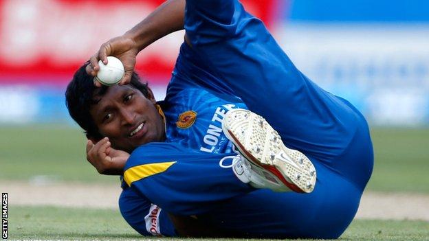 Jeevan Mendis: Derbyshire sign Sri Lanka all-rounder - BBC Sport