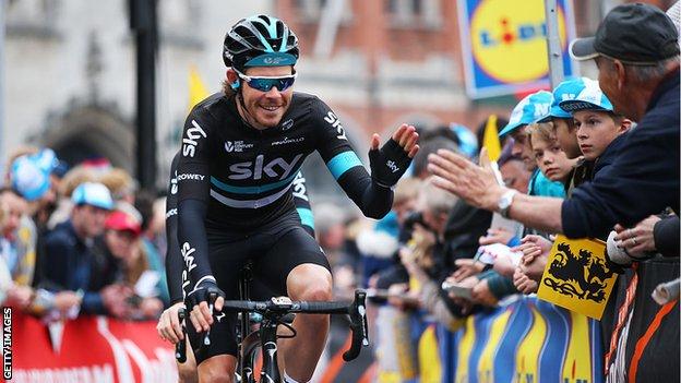 Cyclist Luke Rowe 'gutted' by Tour of Flanders disqualification - BBC Sport