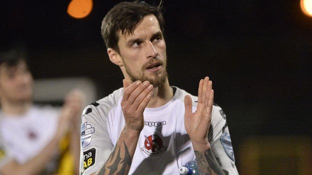 Youthful impatience, initiation songs and going 'full-time' - Caddell ...