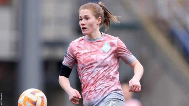 Amy Rodgers: Scotland call up London City Lionesses midfielder for July ...