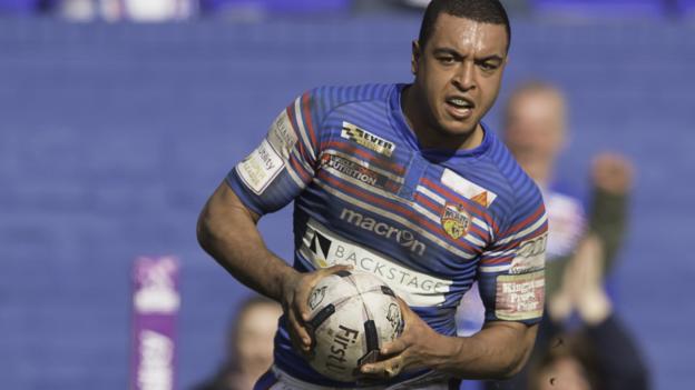 Wakefield Trinity: Reece Lyne signs news deal as Hull FC's Dean Hadley ...