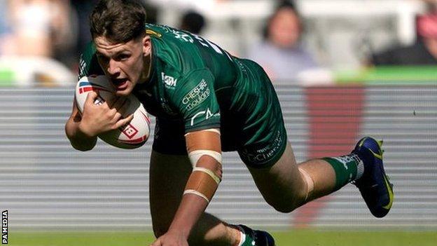 Super League: Catalans Dragons 10-36 Warrington - Wire win in Newcastle ...