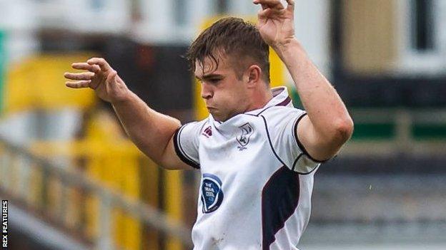James Fender: Cornish Pirates bring in Ospreys lock on loan - BBC Sport