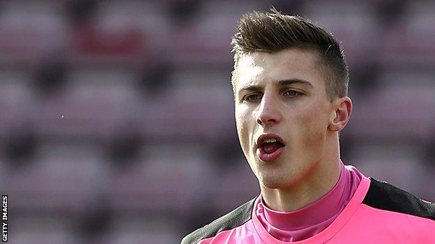 Stuart Moore: Milton Keynes Dons sign former Swindon Town goalkeeper ...