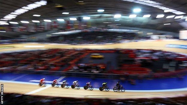 Sport England warning to British Cycling over funding decision - BBC Sport