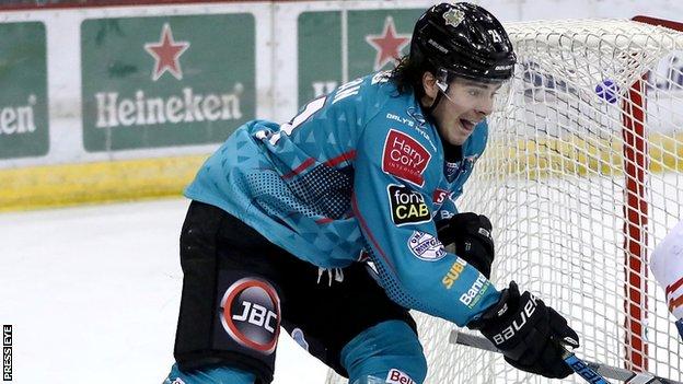Elite League: Belfast Giants back to winning ways in Dundee Stars - BBC ...