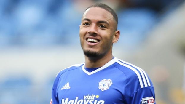 Kenneth Zohore: Danish striker agrees new Cardiff City deal - BBC Sport