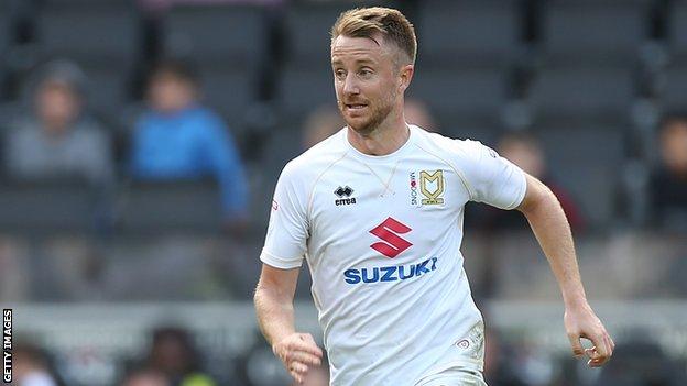 Dean Bowditch: New father and free agent putting family before football ...