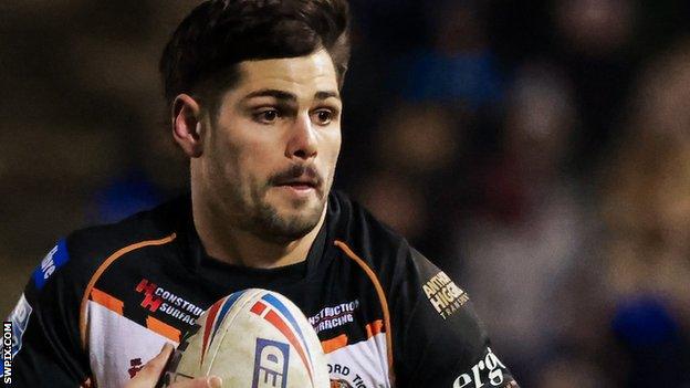 Jake Mamo: Castleford Tigers centre free to play after ban rescinded ...