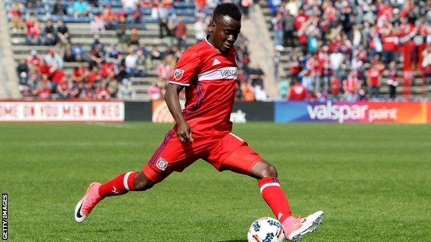 Ghanaian duo Majeed Waris and David Accam on the move - BBC Sport