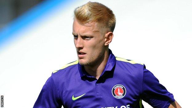 Joe Pigott: Former Cambridge United striker joins Maidstone United ...