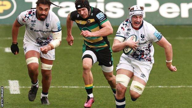 Fritz Harding: Bristol Bears back rower pens new deal - BBC Sport