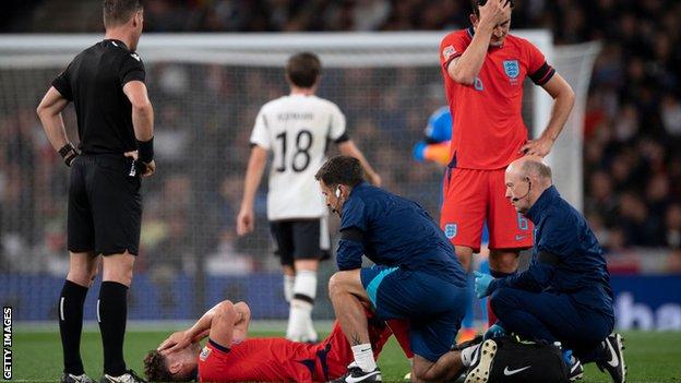 John Stones: Man City defender ruled out for up to two weeks - BBC Sport