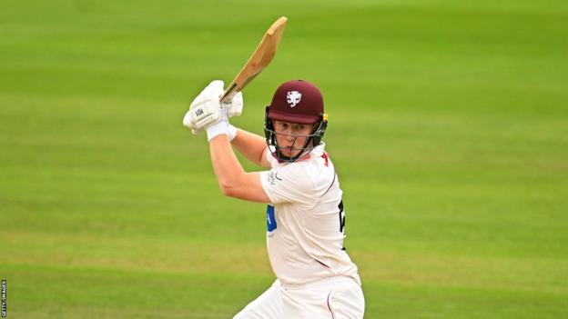 James Rew: Somerset wicketkeeper-batter signs new deal until 2026 - BBC ...