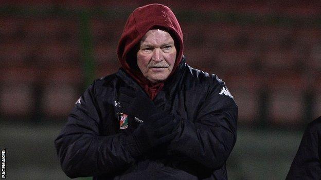 Ronnie McFall to replace Gary Haveron at Glentoran until end of season ...