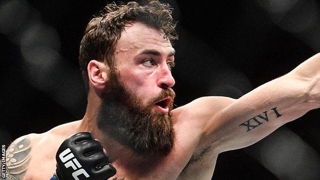 Paul Craig beaten by UFC debutant Jimmy Crute - BBC Sport