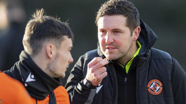 Dundee United boss Liam Fox looks for World Cup bounce - BBC Sport