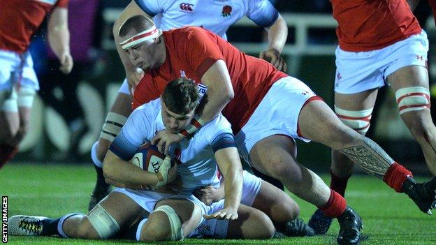 Saracens sign RGC prop Sam Wainwright - BBC Sport