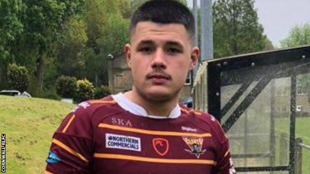 Will Odgers: Cornwall RLFC sign West Wales Raiders back-row - BBC Sport