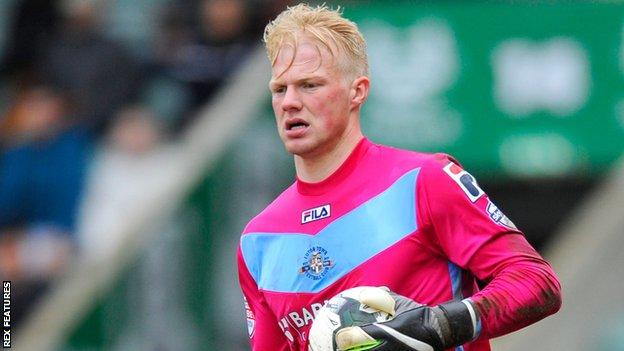 Jonathan Mitchell: Derby County goalkeeper extends contract - BBC Sport