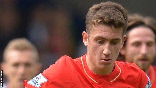 Cameron Brannagan: Liverpool loan midfielder to Fleetwood - BBC Sport