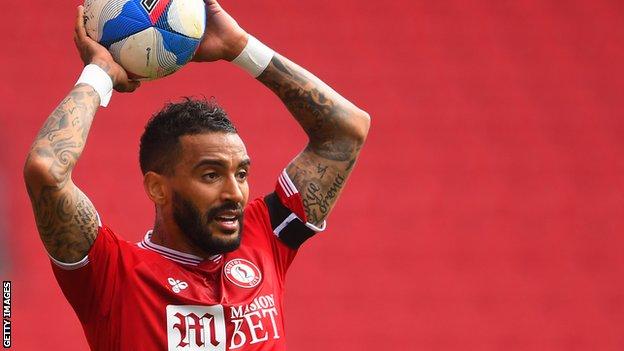 Danny Simpson: Bristol City cancel full-back's contract by mutual ...