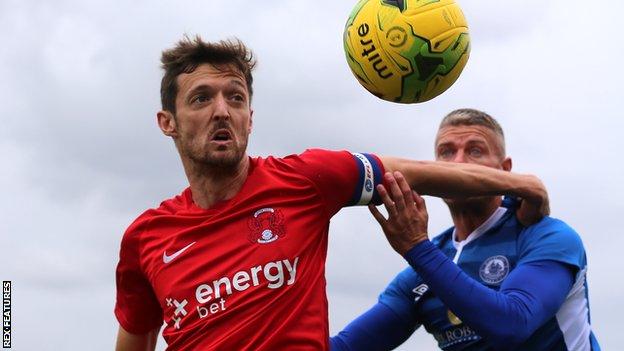 Leyton Orient: David Mooney tired of 'same old garbage' in winless run ...