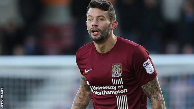 Marc Richards: Swindon Town sign released Northampton Town forward ...