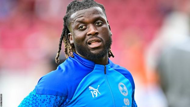 Kabongo Tshimanga & Xavier Simons: Fleetwood Town bring in duo on ...