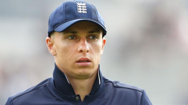 Tom Curran ruled out of England squad for T20s and ODIs - BBC Sport