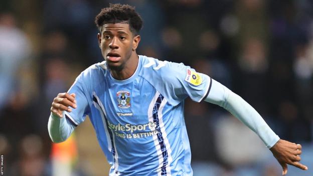 Jonathan Panzo: Cardiff sign Nottingham Forest defender on loan - BBC Sport