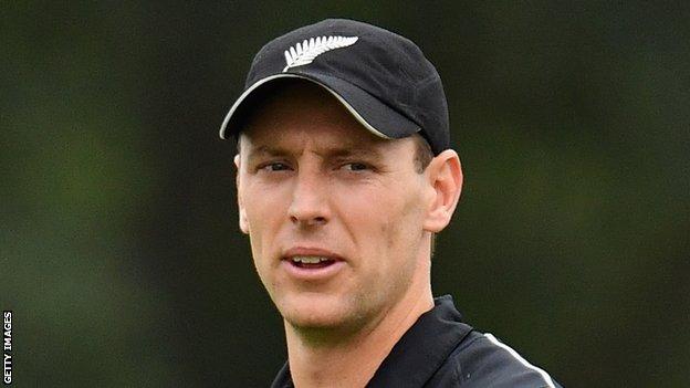 Matt Henry: Kent sign New Zealand fast bowler for the first half of the ...