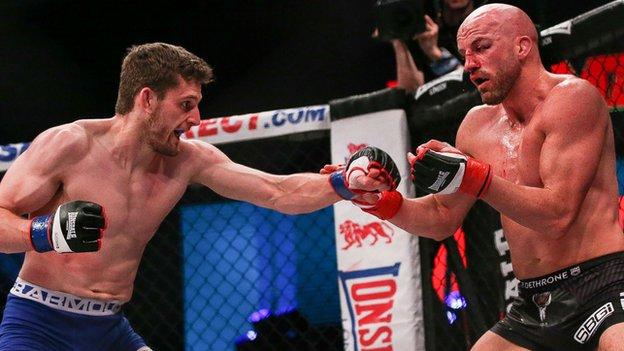 McKee and McColgan target Cage Warriors success - BBC Sport