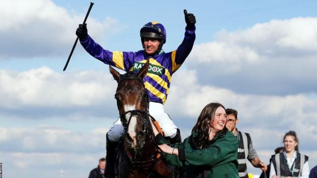 Grand National 2023: Triumph, tears and protest at Aintree as Corach ... Grand National 2023: Triumph, tears and protest at Aintree as Corach ...