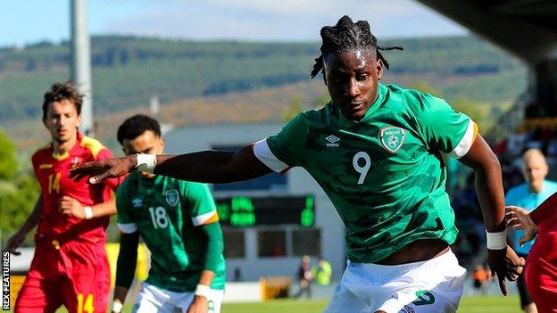 Joshua Kayode: MK Dons sign Rotherham United forward on loan - BBC Sport