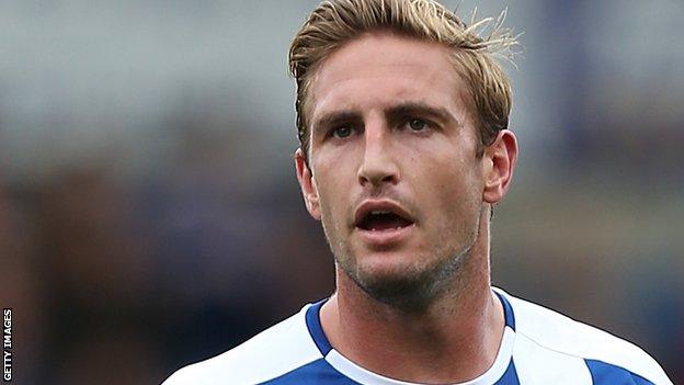 Gary Liddle: Carlisle bring in Chesterfield midfielder - BBC Sport