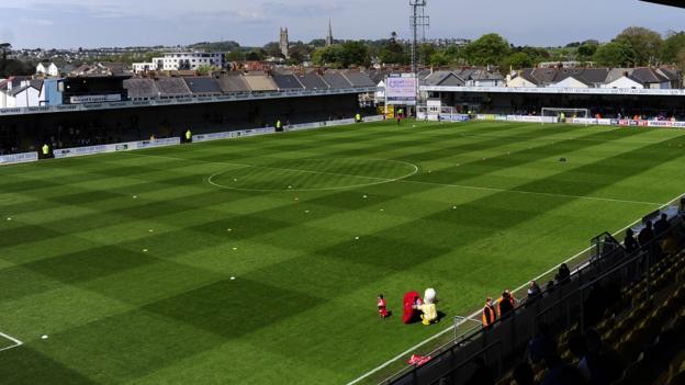 Truro City scrap Torquay United groundshare plan - BBC Sport