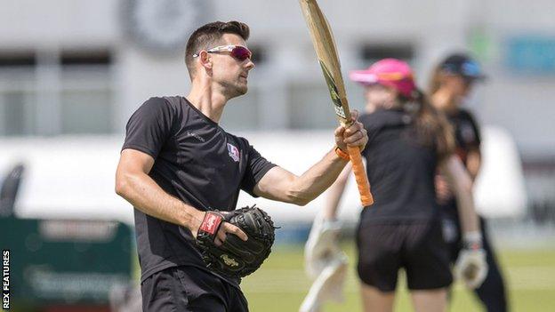 Rob Taylor: Ex-Scotland all-rounder steps down from Lightning coach ...